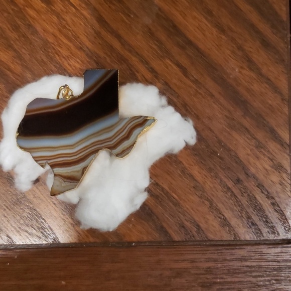 handmade | Jewelry | Beautiful Gold Lined Stone Texas Pendant | Poshmark